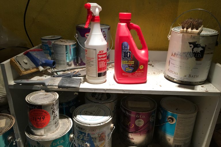 How to protect kids from common household poisons | Milwaukee ...