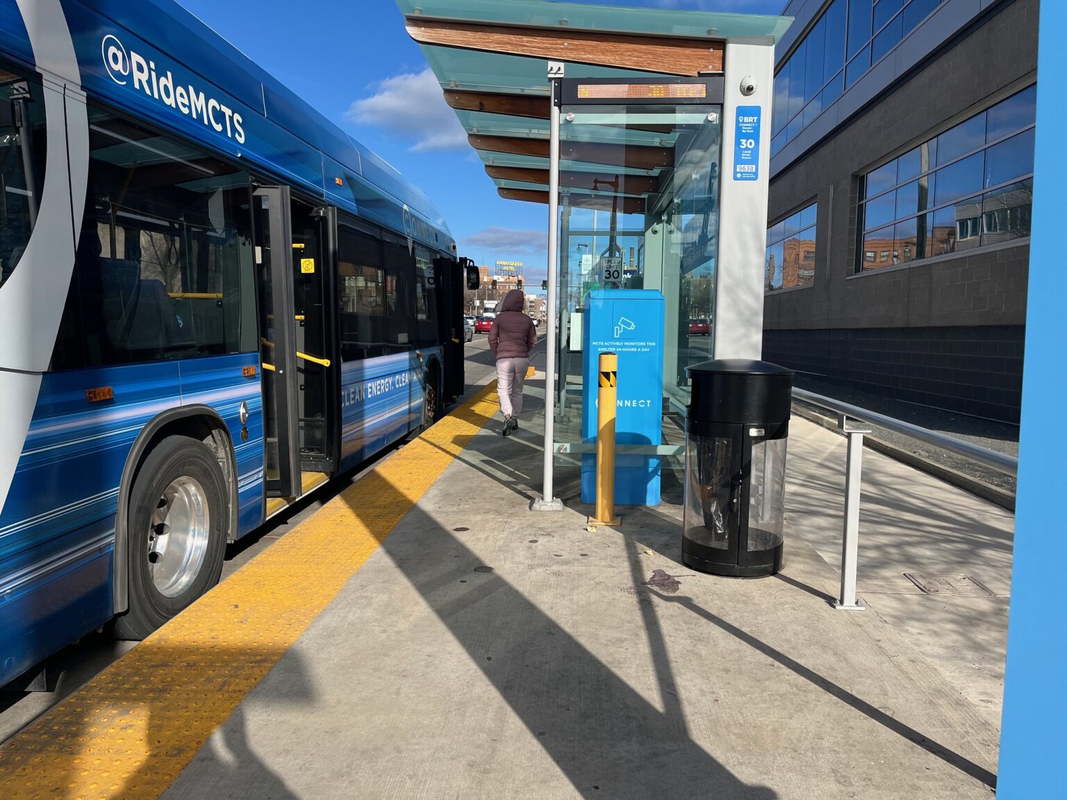 How proposed bus rapid transit line will affect Milwaukee neighborhoods ...